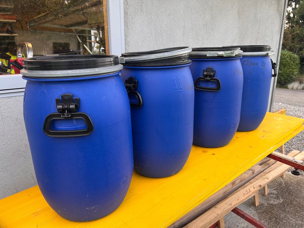 25 Liter Fässer (Gebraucht) in Walde AG für CHF 15 – nur Abholung auf ...