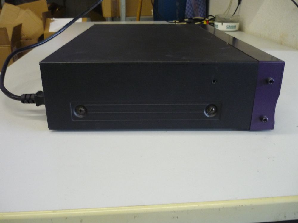 HHB BurnIT Plus CDR-830 professioneller CD-Player + Record (Gebraucht ...