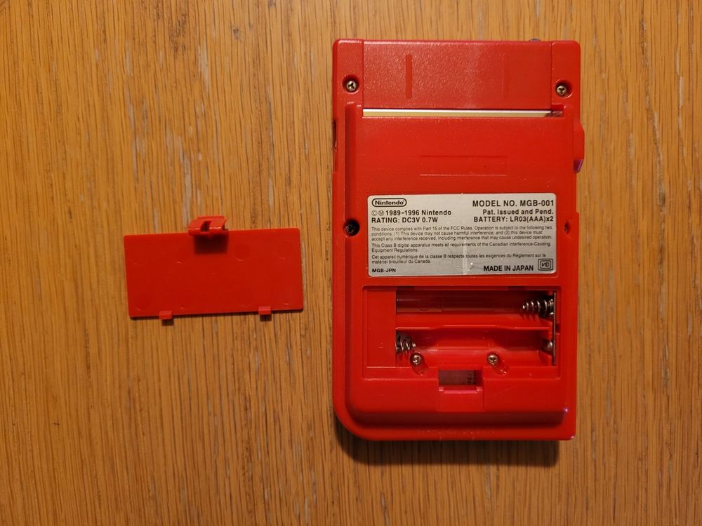 Gameboy Pocket Rot + Pokemon Rot in OVP (Gebraucht) in Münchenstein für ...
