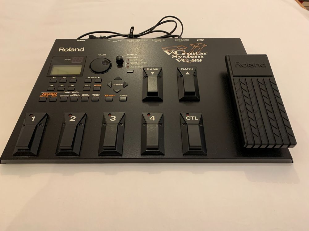 Roland VG-88 V-Guitar System Modeling Gitarren Pre-Amp | Kaufen auf Ricardo