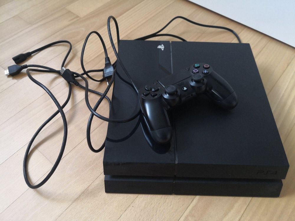 PS4 Classic mit 500GB und Controller | Kaufen auf Ricardo