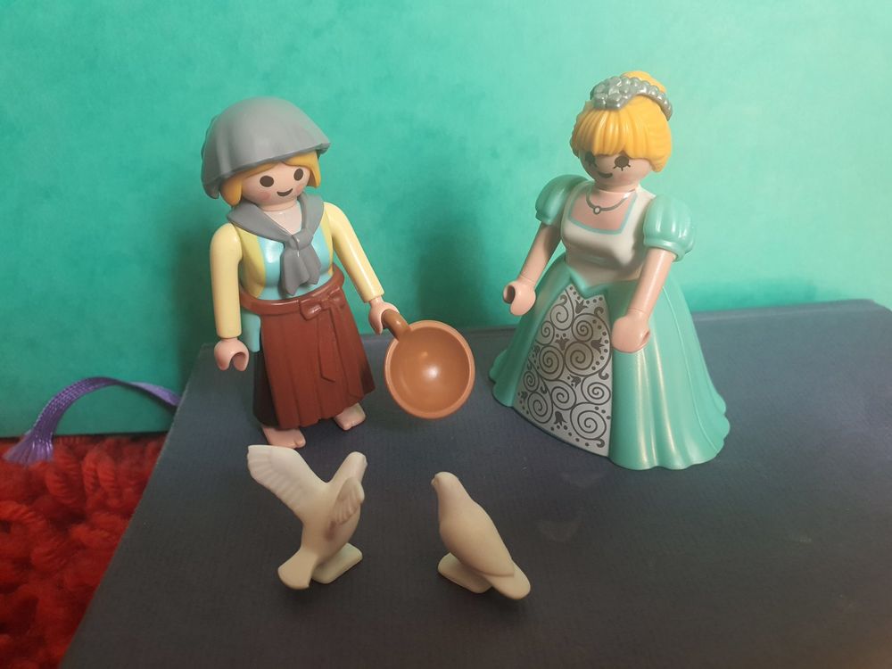 Playmobil Figuren Cinderella & Aschenputtel (Gebraucht) in für CHF 5 – mit Lieferung auf Ricardo ...