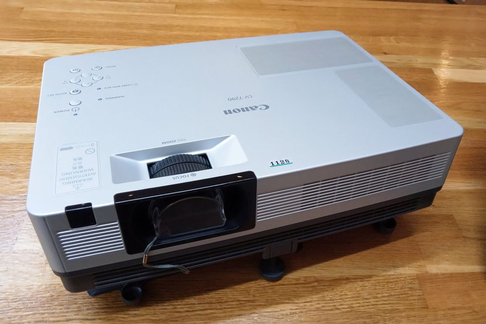 Canon Beamer LV7290 #1128 (Gebraucht) in Feldbach für CHF 2 – mit ...