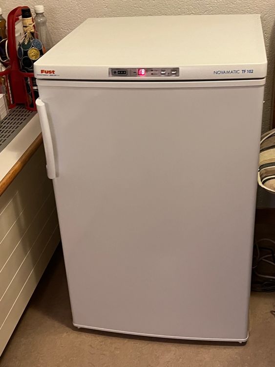 Tiefgefrierer Novomatic / ab 1.- **** (Gebraucht) in Zürich für CHF 86 – nur Abholung auf ...