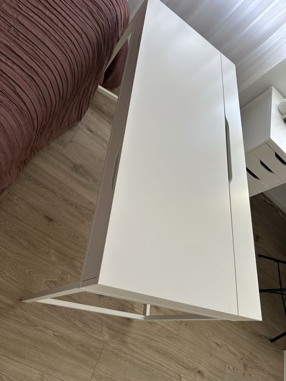 IKEA Alex Schreibtisch, weiss, 132x58cm - Top Zustand! (Gebraucht) in ...