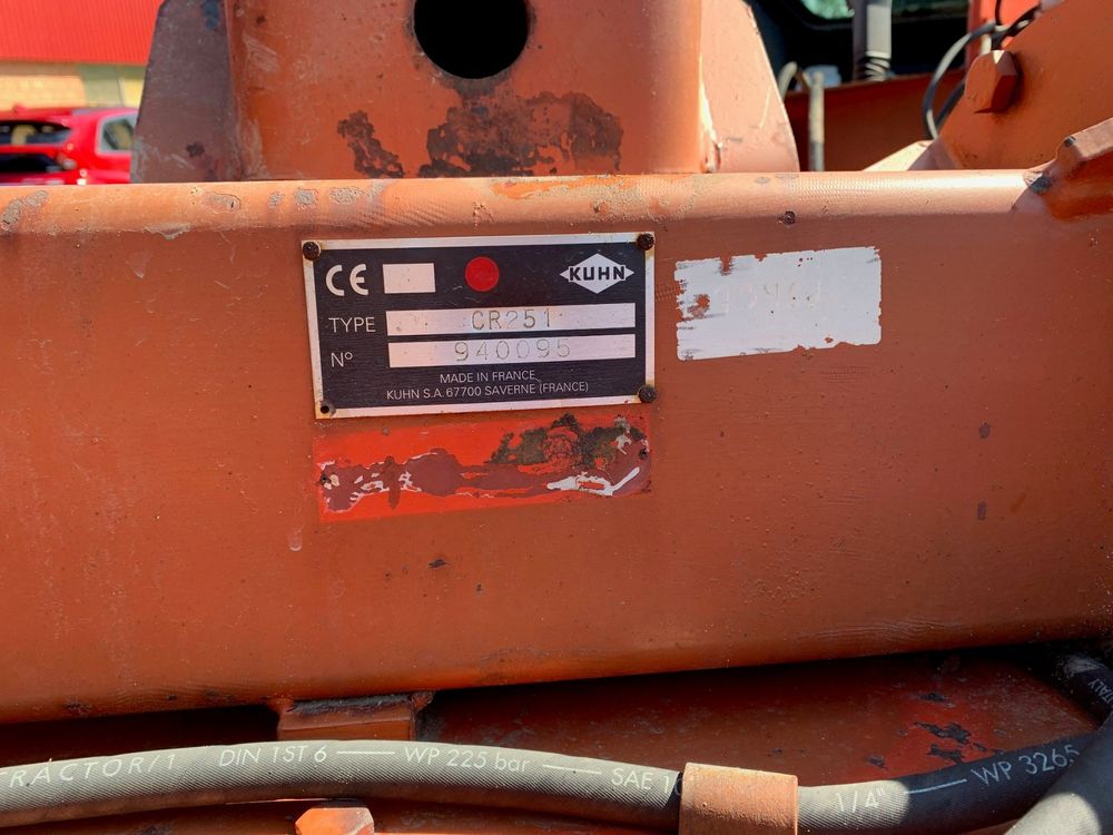 Rotorpflug KUHN CR251 (Gebraucht) in Lüchingen für CHF 3500 – nur Abholung auf Ricardo kaufen