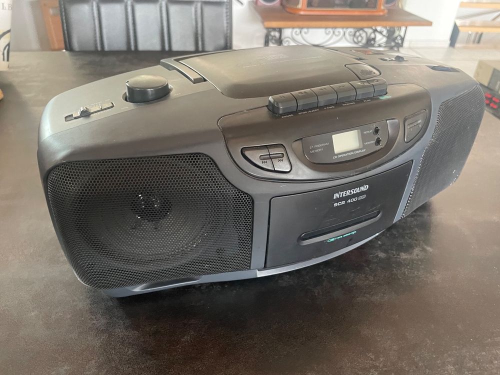 Boombox Intersound SCR 400 CD (Gebraucht) in Vallamand für CHF 45 – mit ...