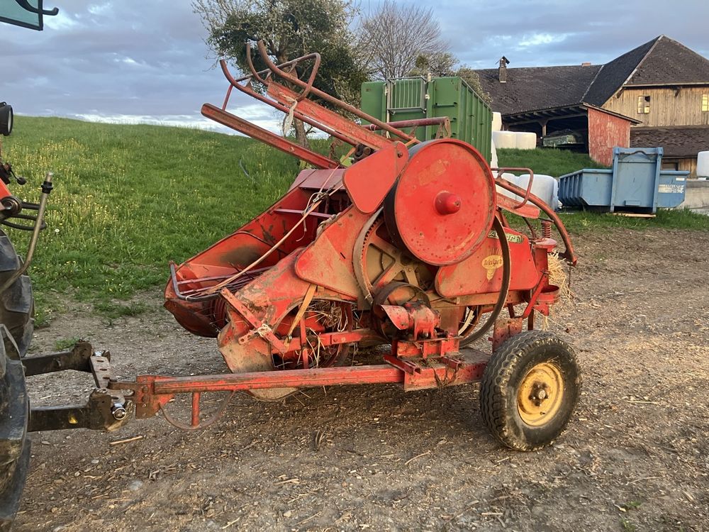 Welger wsa 350 kleinballenpresse (Defekt) in Bigenthal für CHF 410 ...