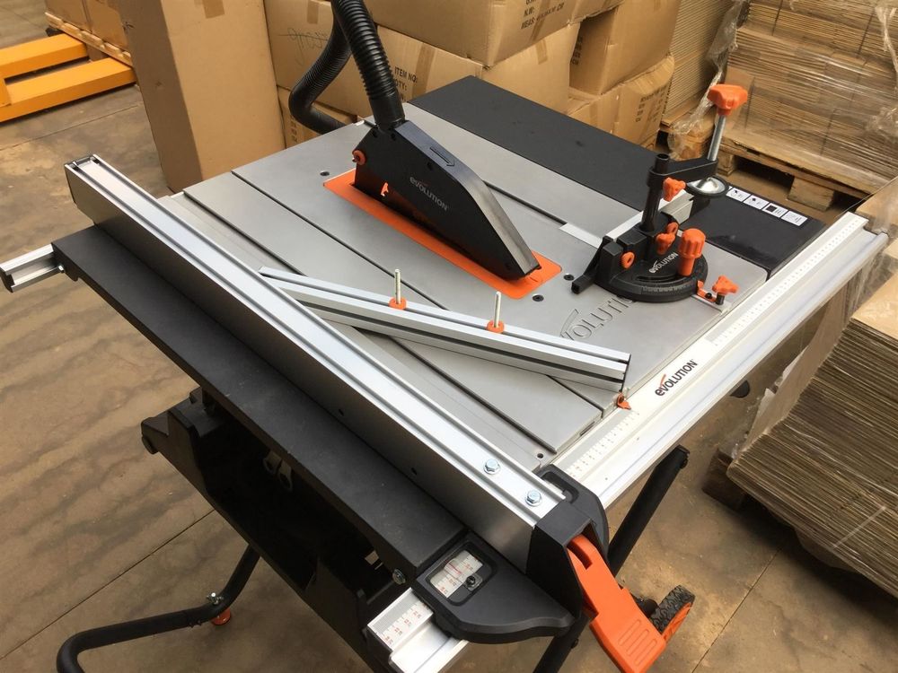 Evolution Tischkreissäge Rage 5-S (Neu und originalverpackt) in Siebnen ...