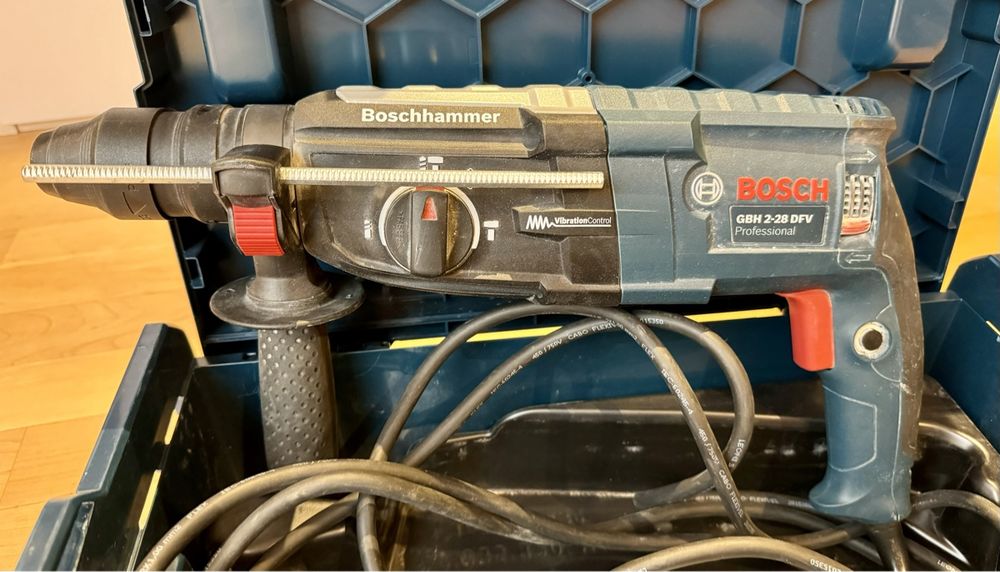 Bosch Professional Schlagbohrmaschine GBH 2-28 DFV | Kaufen auf Ricardo