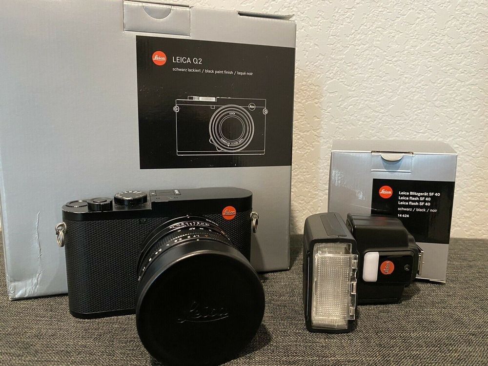 Leica Q2 Flash + Zusatzbatterie | Kaufen auf Ricardo