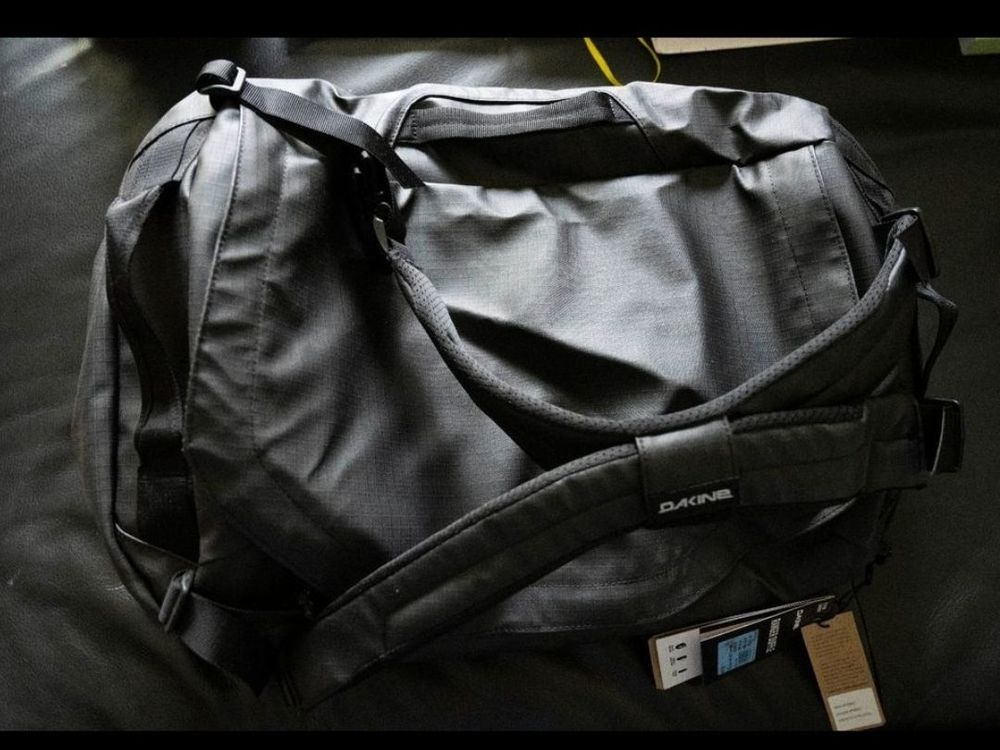 Dakine Ranger Duffle 60L NEU (Neu (gemäss Beschreibung)) in Bad Ragaz ...