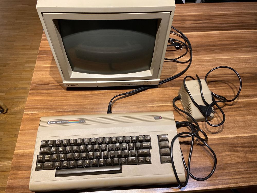Commodore 64 inkl. Philips-Monitor CM8533 (Gebraucht) in Appenzell für ...