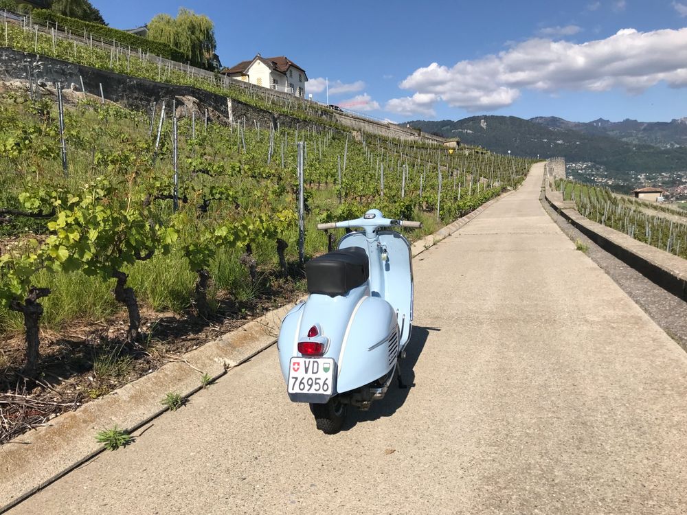 Piaggio Vespa 125 Veteranenfahrzeug (Gebraucht) in Vevey für CHF 8500 – nur Abholung auf Ricardo ...