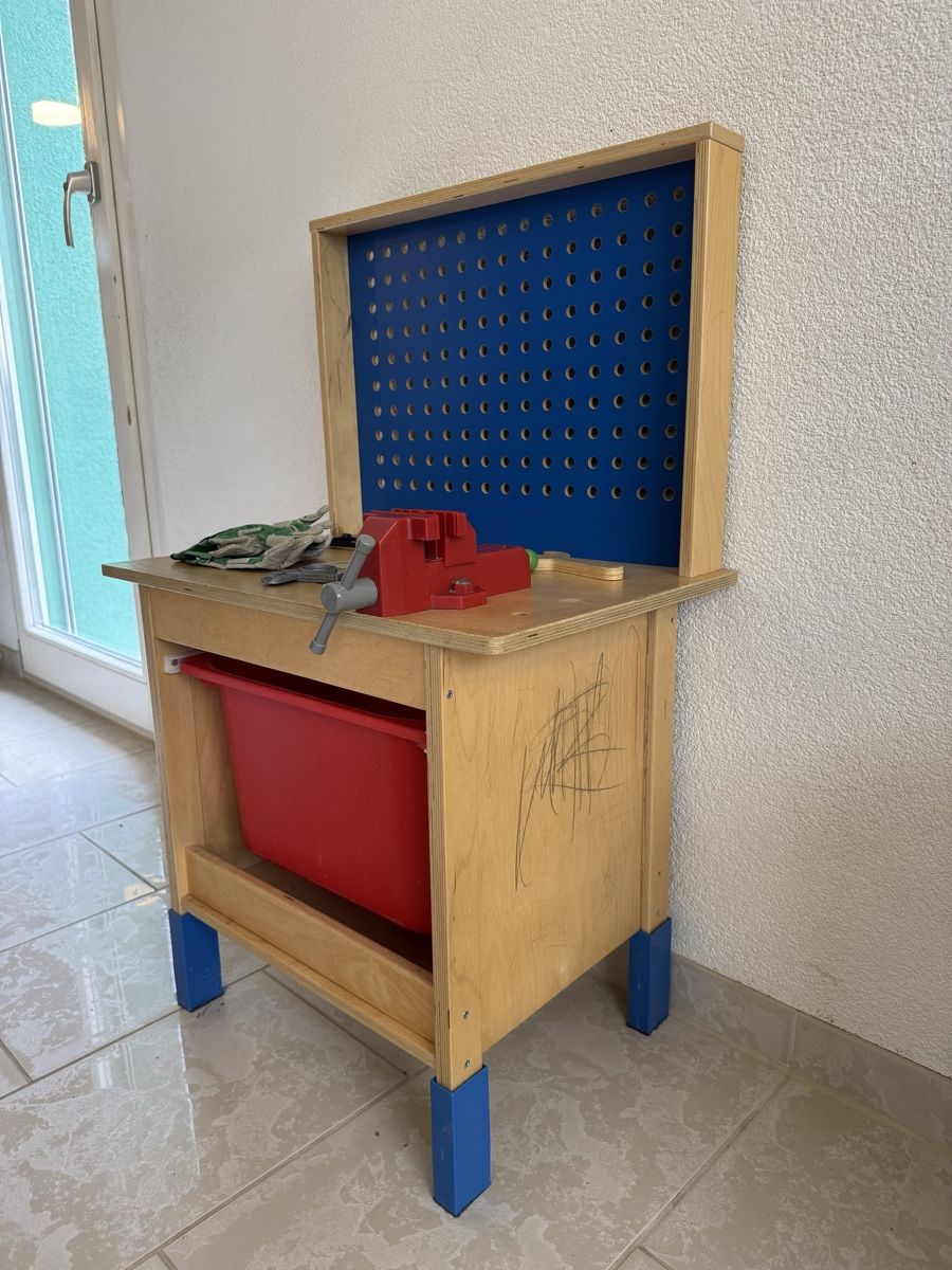 Ikea Kids' Wooden Workbench - Play Tool Bench incl Tools (Gebraucht) in ...