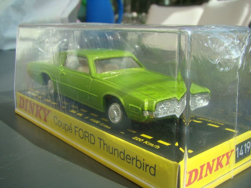 Dinky Atlas Ford Thunderbird Coupé Nr 1419 ovp 1:43 cool (Gebraucht) in ...