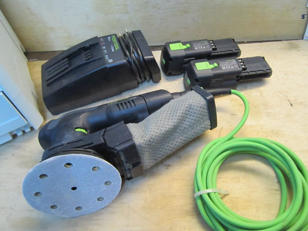 Festool ETSC 125 mm Exzenter Schleifmaschine Akku-Strom 240V | Kaufen auf Ricardo