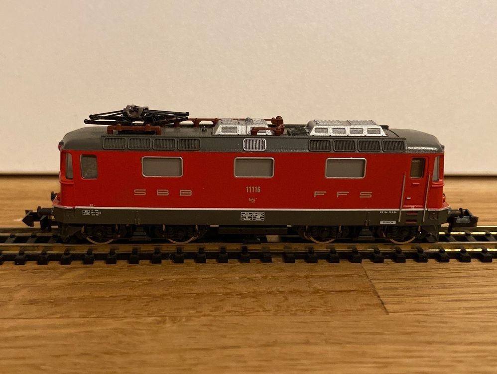 Minitrix 12977 SBB Re 4/4 11116 rot (Neu (gemäss Beschreibung)) in ...