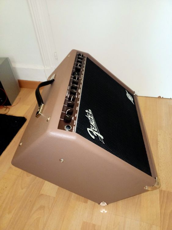 Fender Acoustasonic 100 Verstärker (Gebraucht) in für CHF 43 – nur ...