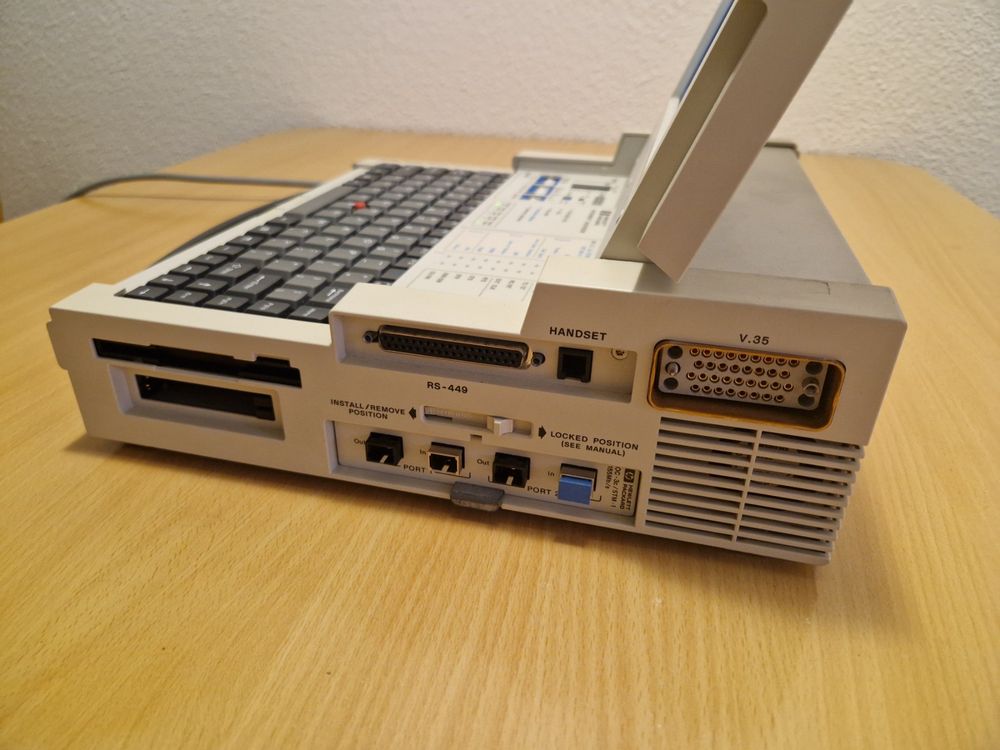 Retro Laptop: HP Internet Advisor (Defekt) in Lengnau AG für CHF 65 ...