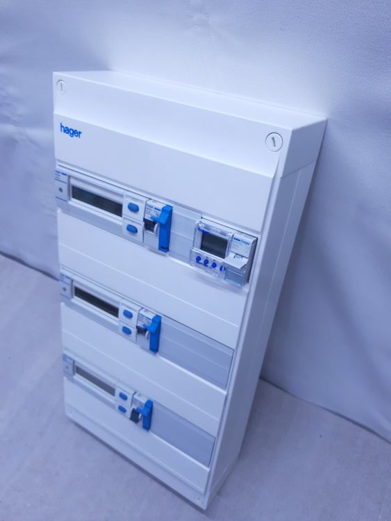 Hager Verteilerkasten mit Energiezähler + Dämmerungsschalter (Gebraucht ...