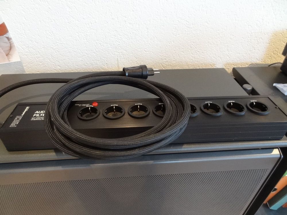 Fisch Audio 8-fach Stromleiste | Kaufen auf Ricardo