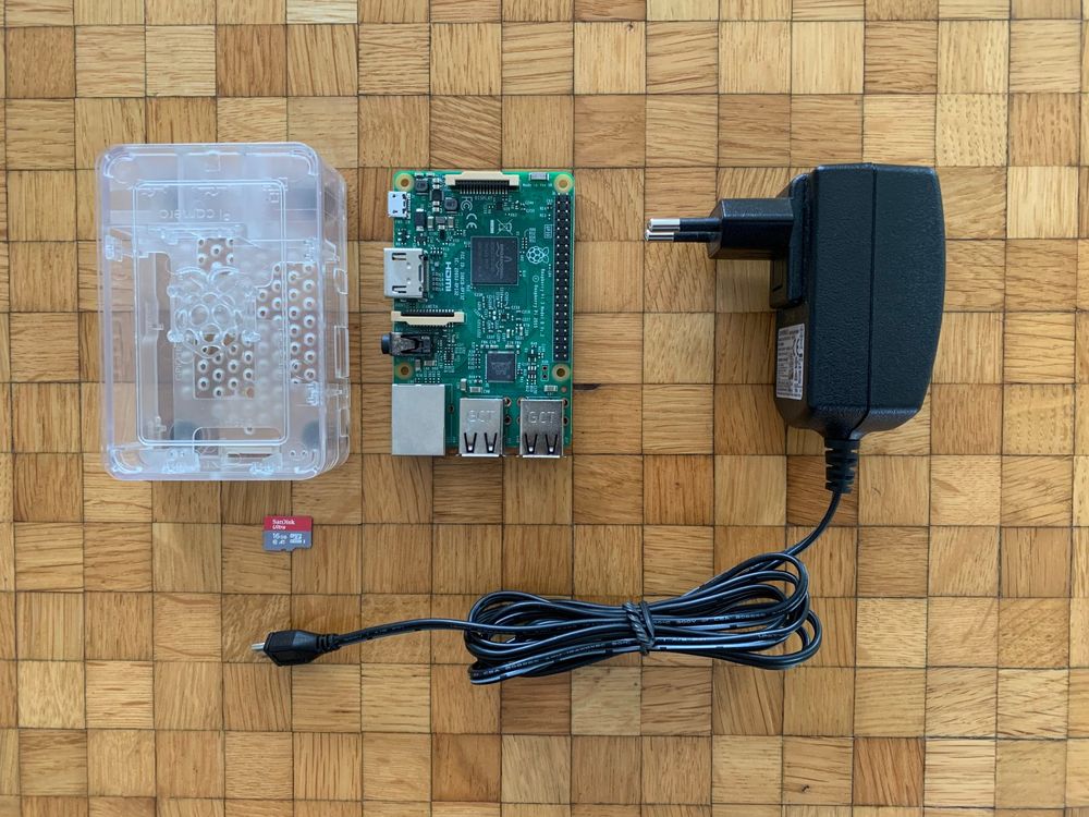 Raspberry Pi 3 Model B V1.2 mit SD-Karte, Netzteil, Gehäuse | Kaufen auf Ricardo