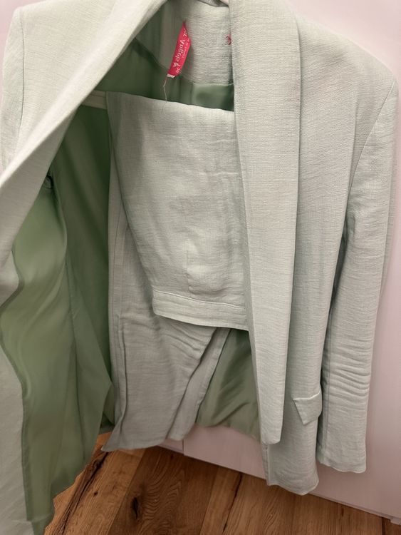 Mint Damen Anzug Set Gr. XS (Gebraucht) in Perlen für CHF 21 – mit ...