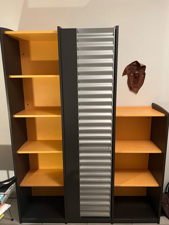 Schrank / Regal (Gebraucht) in Adliswil für CHF 4 – nur Abholung auf Ricardo kaufen