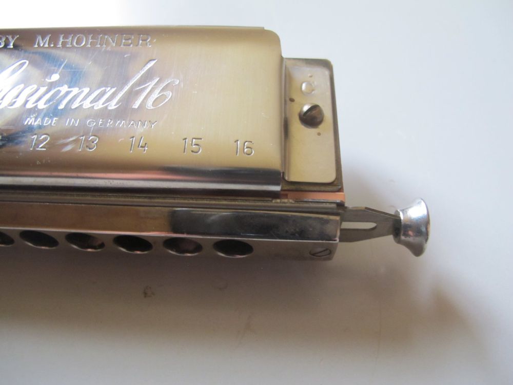 Hohner The Larry Adler Professional 16 Chromatic Harmonica (Gebraucht ...