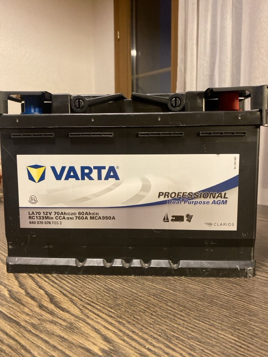 Varta AGM Autobatterie 12V 70 AH Top! (Gebraucht) in Langnau i.E. für ...
