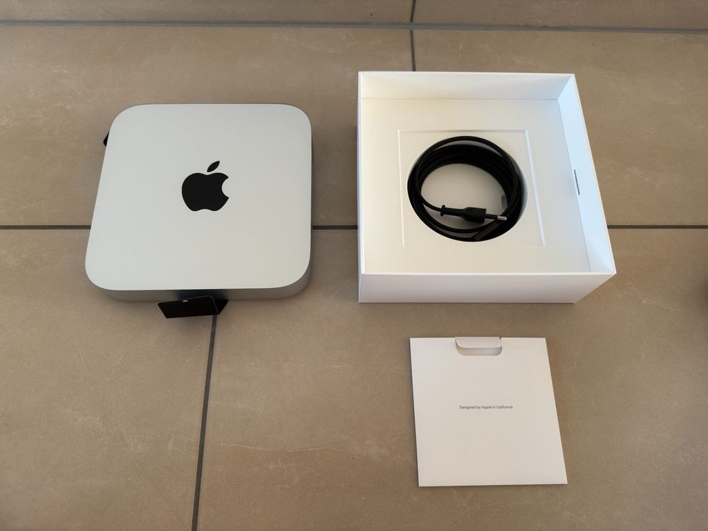 APPLE Mac Mini (Apple M2 Chip, 8 GB, 256 GB SSD) (Gebraucht) in Staufen ...