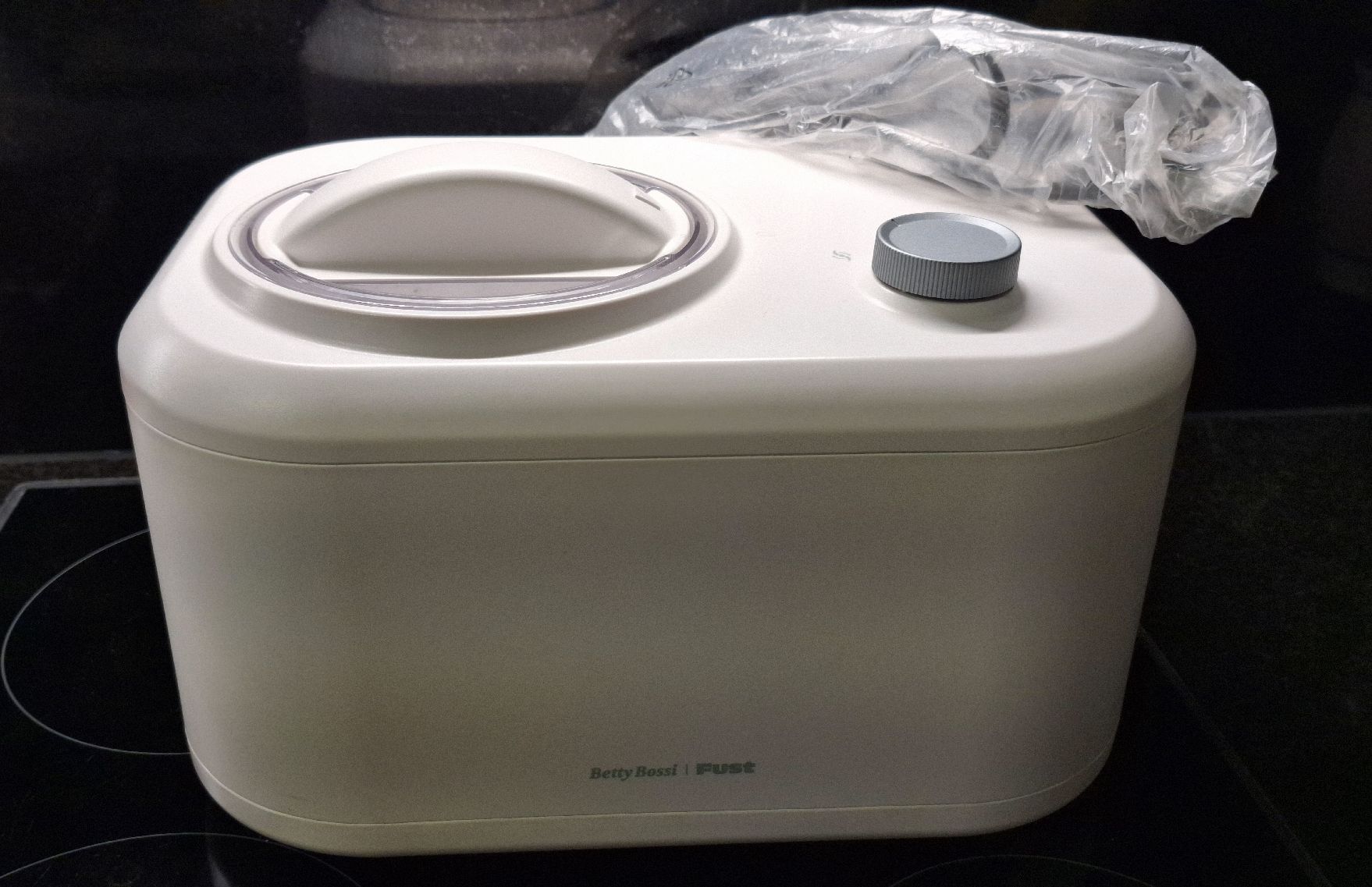 Betty Bossi Top Glacemaschine/Sorbetiere 1L - Neu Original. (Neuf avec ...