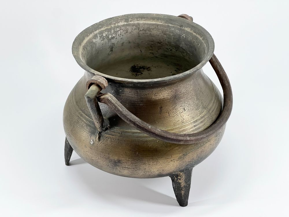 Antiker Dreibein-Kupferkessel mit Henkel – Grapen (Gebraucht) in Sennhof (Winterthur) für CHF ...