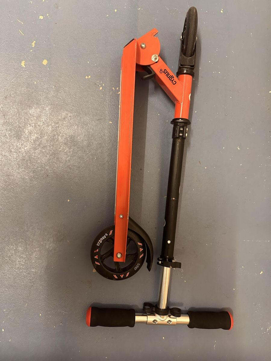 Cygnus Kinderroller, Top Zustand, ideales Sommer-Spielzeug! (Gebraucht ...