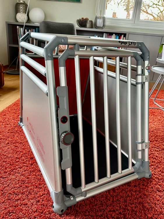 Hundebox fürs Auto - 4pets Pro 2 M. NP 459.- | Kaufen auf Ricardo
