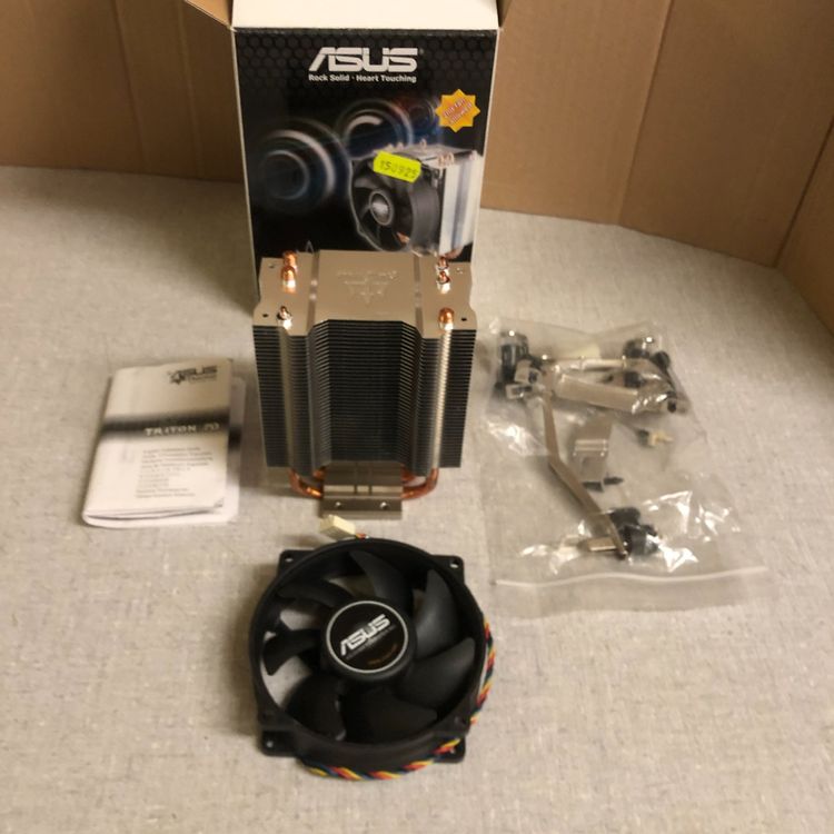 ASUS CPU Cooler Triton 70 | Kaufen auf Ricardo
