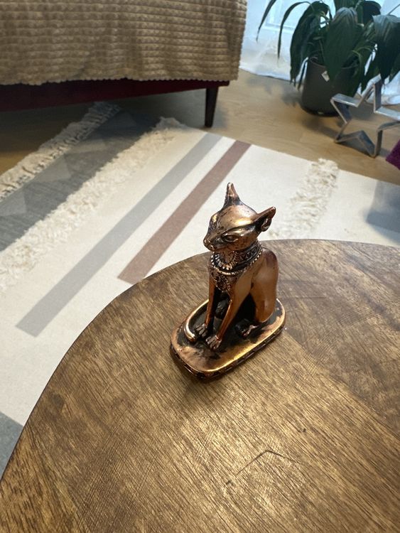 Kupferfarbene Katze Figur Deko Statue Vintage (Neu und originalverpackt) in Oberurnen für CHF 5 ...