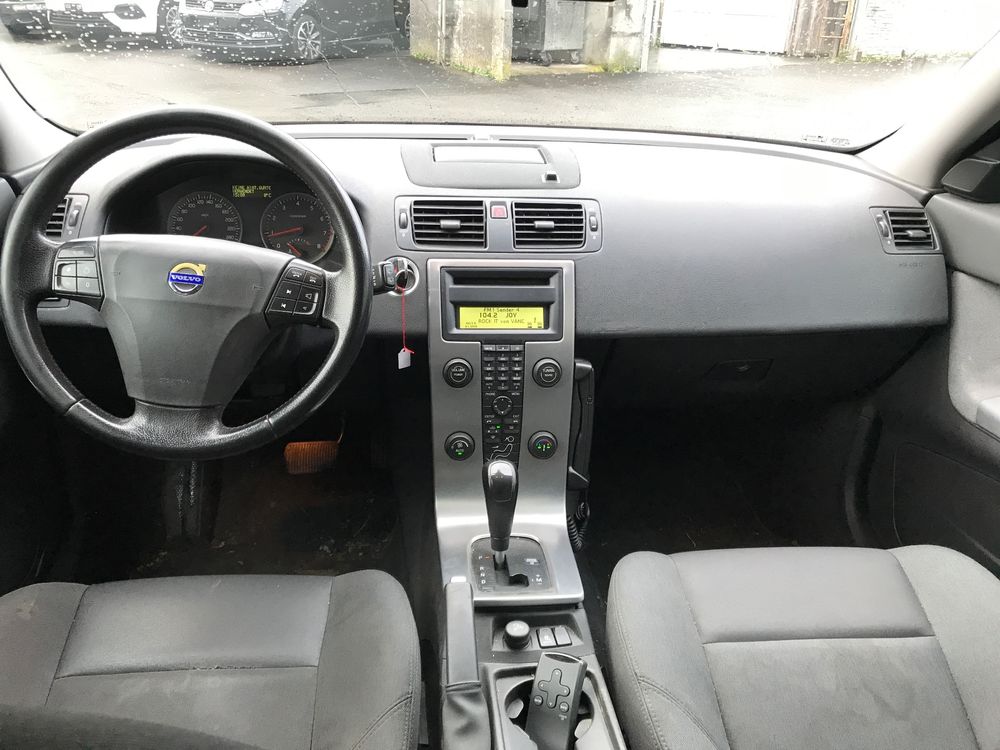 Volvo V50 T5 4x4, 2.5Benzin 5Zylinder Turbo 220PS | Kaufen auf Ricardo