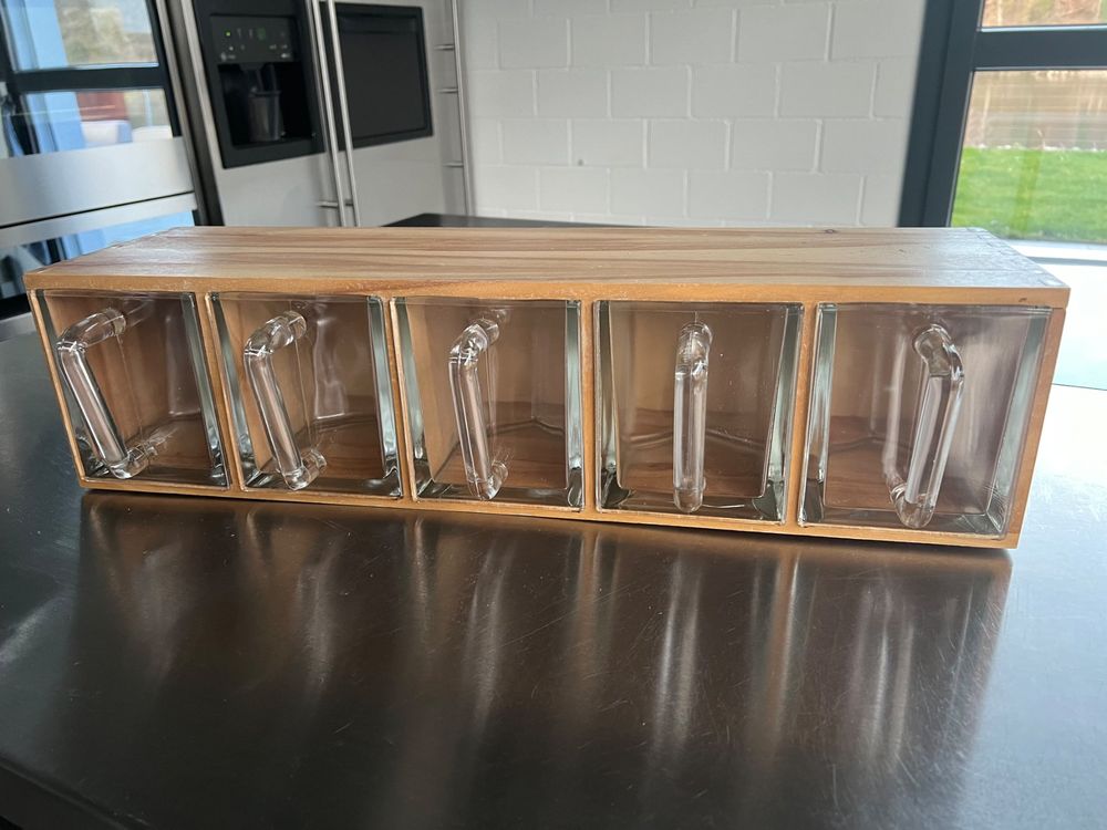 Stilvolle Ikea Förhöja Wandregal Mit Glas Fotos