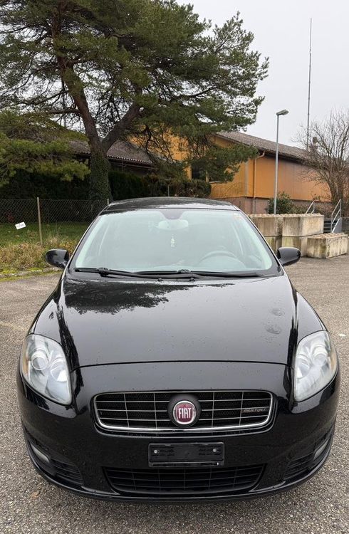 Superbe FIAT Croma 1.9 JTD 16V Multijet 150CV (B04) de 2008 (Gebraucht ...