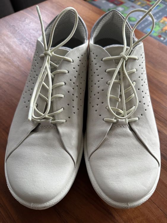 Sneaker Ecco Grösse 40 (Gebraucht) in Zwillikon für CHF 21 – mit ...