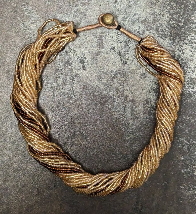 Goldene Eleganz – Dein Statement für Stil und Klasse (Neu (gemäss Beschreibung)) in Neuhaus SG ...