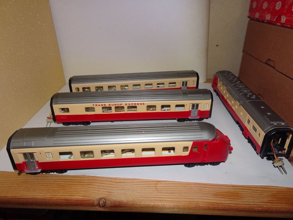 Märklin H0 TEE Zug 3071 und 1 Wagen 4071 (Defekt) in St.Gallen für CHF ...