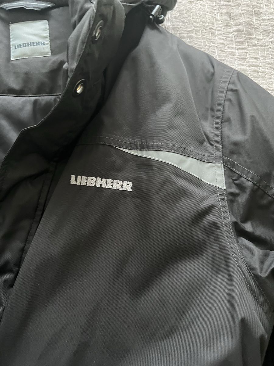 Premium Liebherr Winterjacke, Grösse L, Schwarz – Unbenutzt (Neu ...