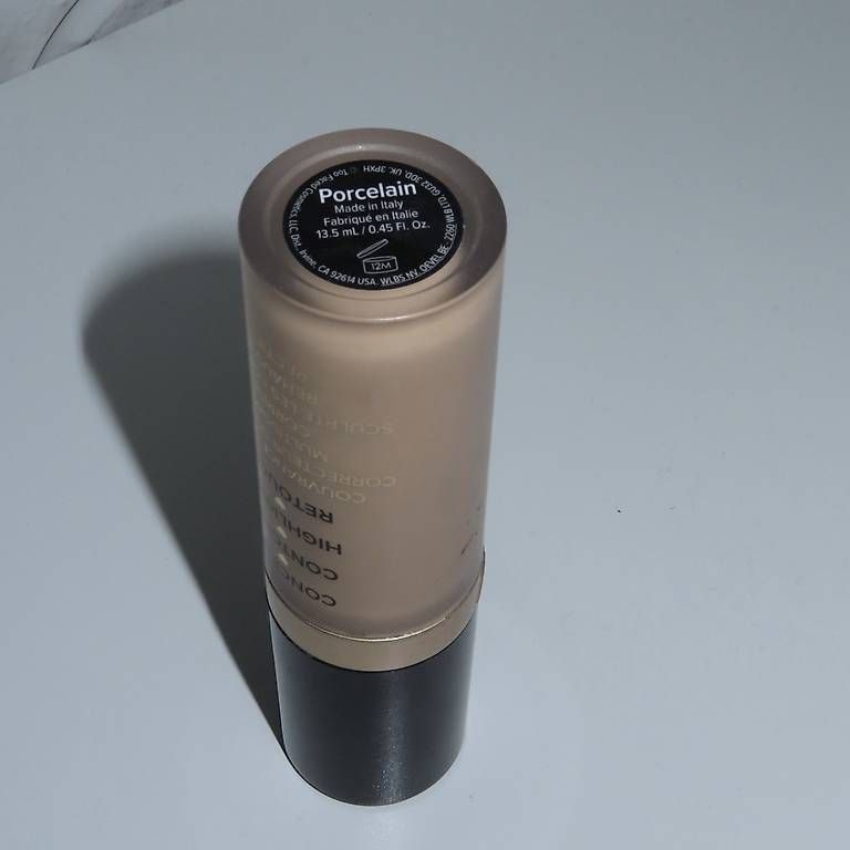 Too Faced Born This Way Concealer, Farbe Porcelain (Gebraucht) in ...