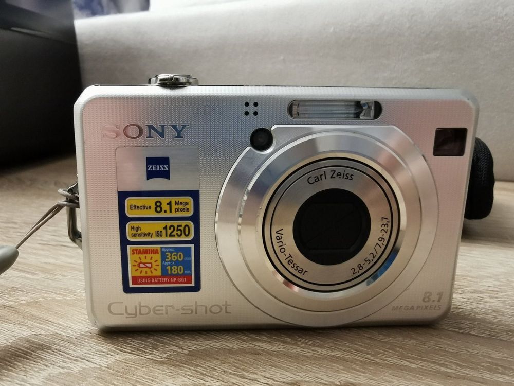Sony Cybershot 8.1 MP (Gebraucht) in Seon für CHF 5 – mit Lieferung auf ...