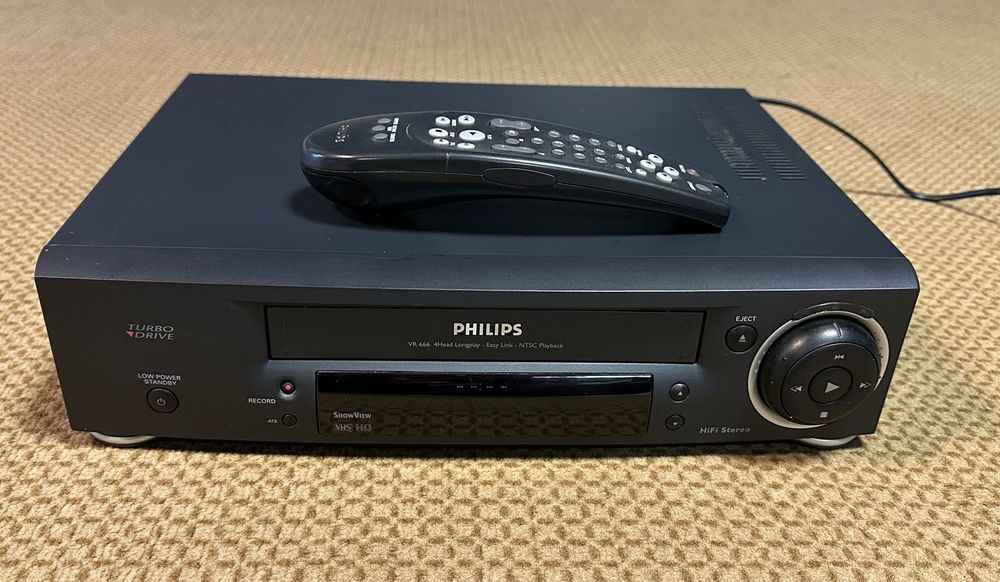 VHS-Recorder Philips VR666 mit TurboDrive-Laufwerk (D'occasion) à ...