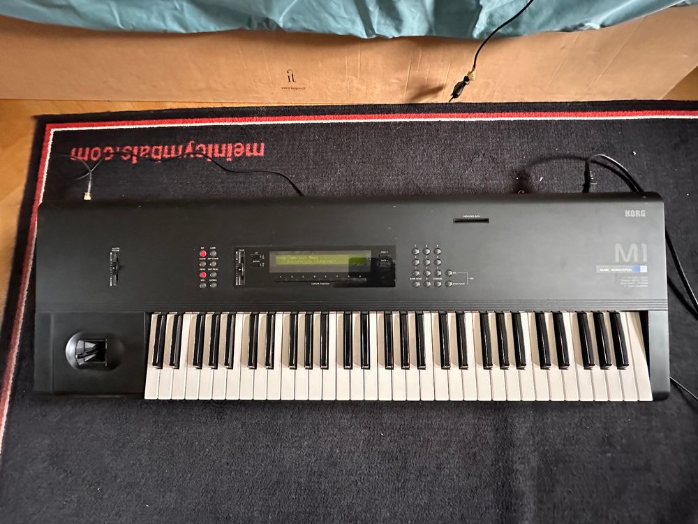 Korg M1 Music Workstation inkl. stabilem Flight Case (Gebraucht) in ...