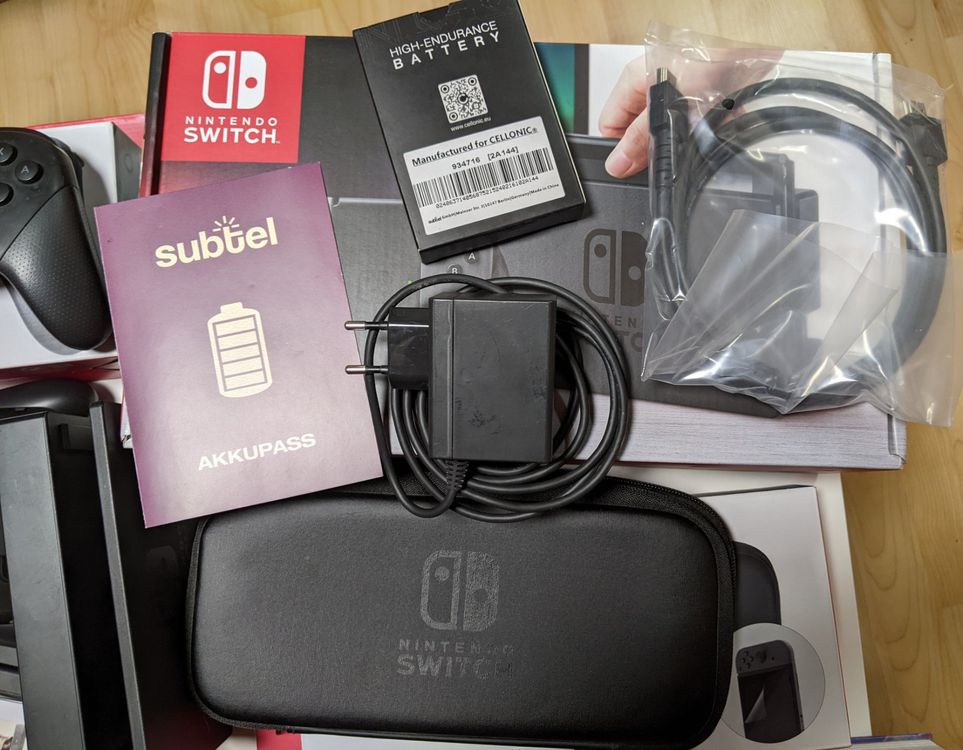 Nintendo Switch 1st Gen mit viel Zubehör (Gebraucht) in Gondiswil für ...